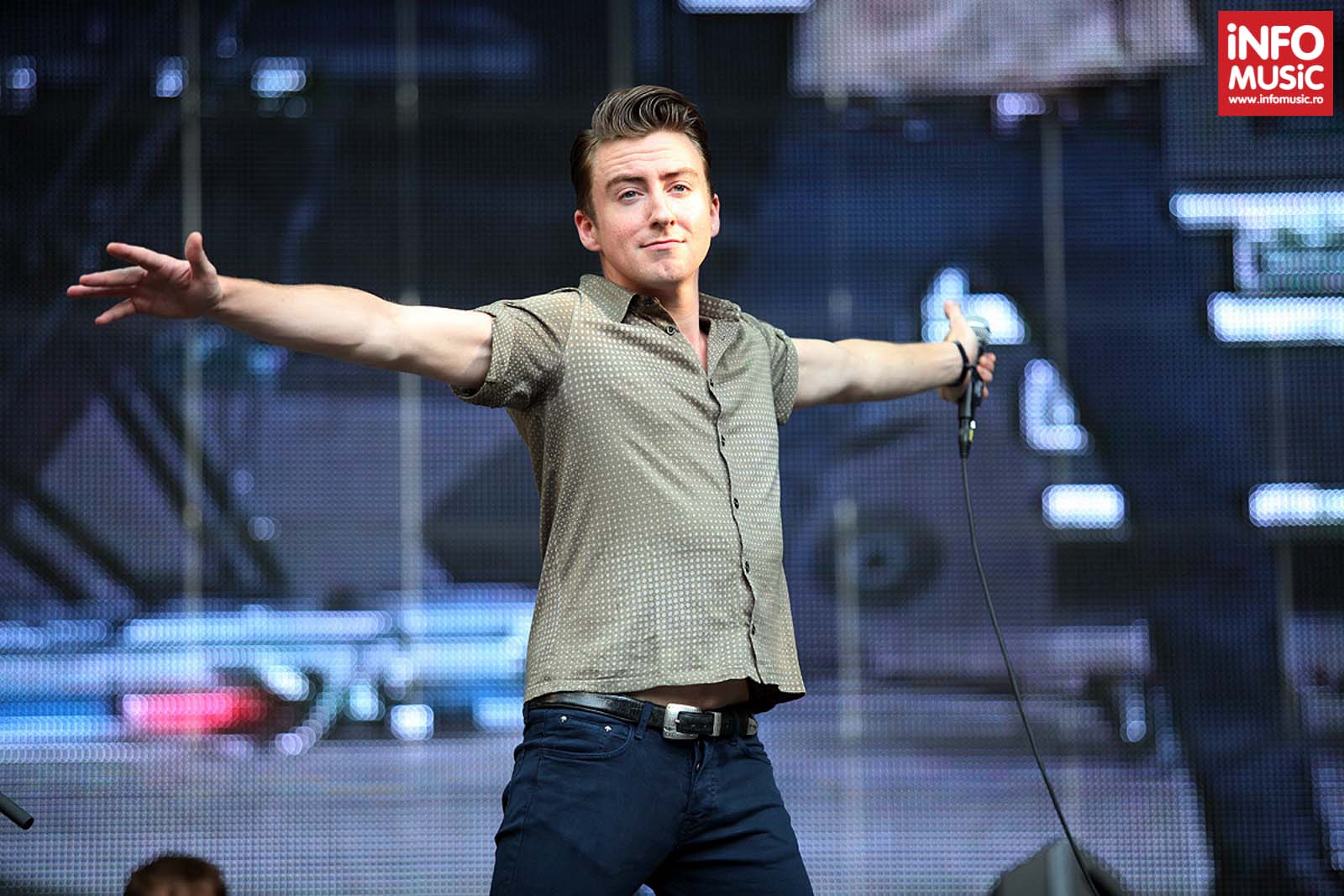 Poze cu Eugene McGuinness în concert la Summer Well 2013