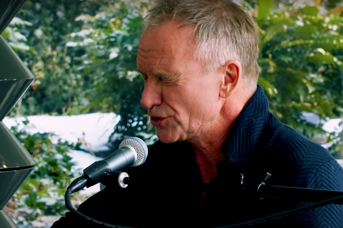 Urmărește-l pe Sting în cadrul Tiny Desk (Home) Concert - VIDEO