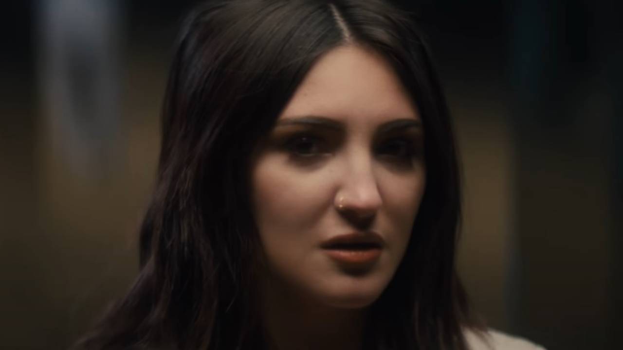 Videoclip: Julia Michaels - Little Did I Know