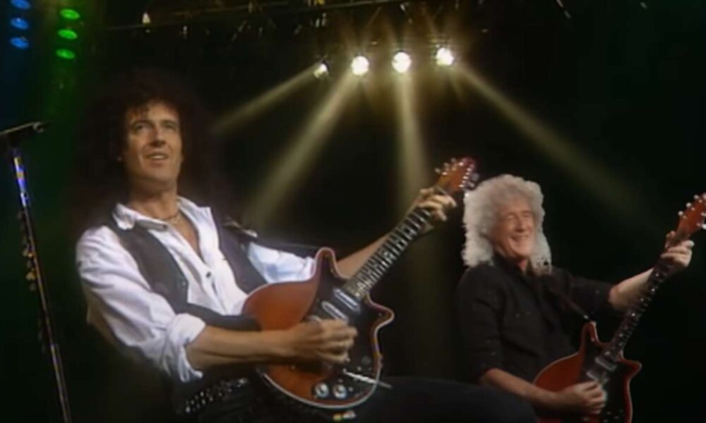 Videoclip: Brian May - Back To The Light: The Time Traveller (1992 - 2021)