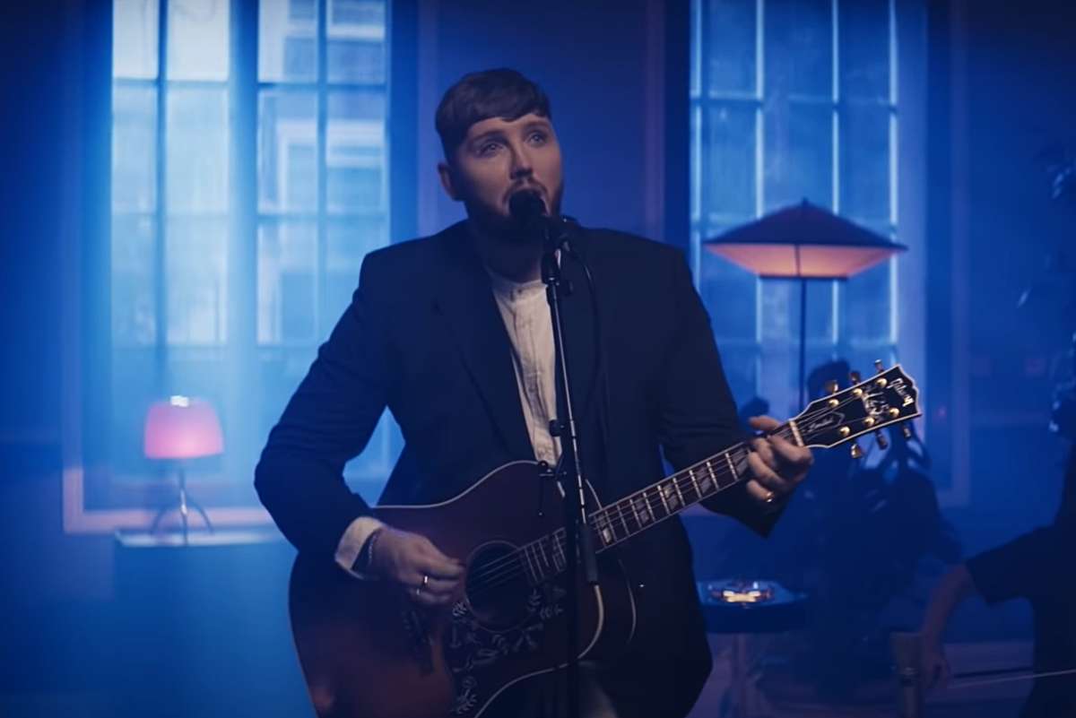 Concertul lui James Arthur de la București a fost reprogramat în august