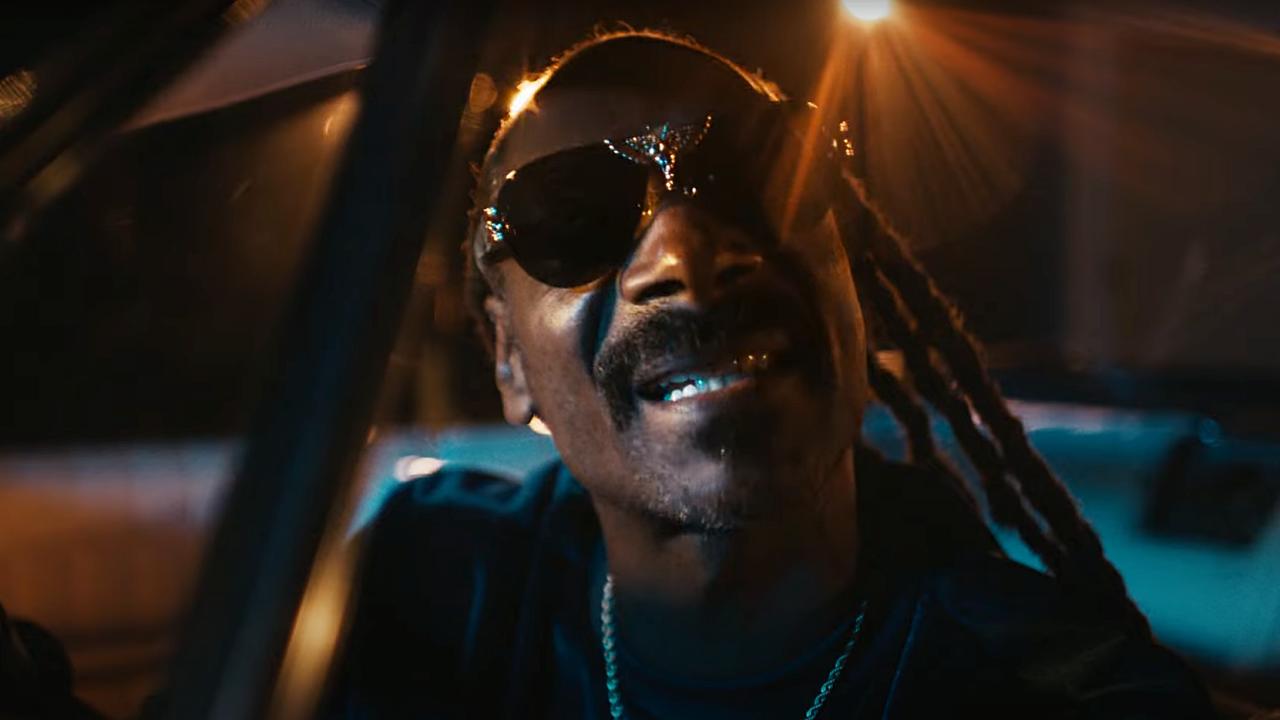 Videoclip: benny blanco, BTS & Snoop Dogg - Bad Decisions