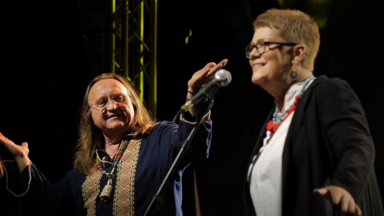 Mike Godoroja & Blue Spirit feat. Crina Mardare - Nopți de Sânziene
