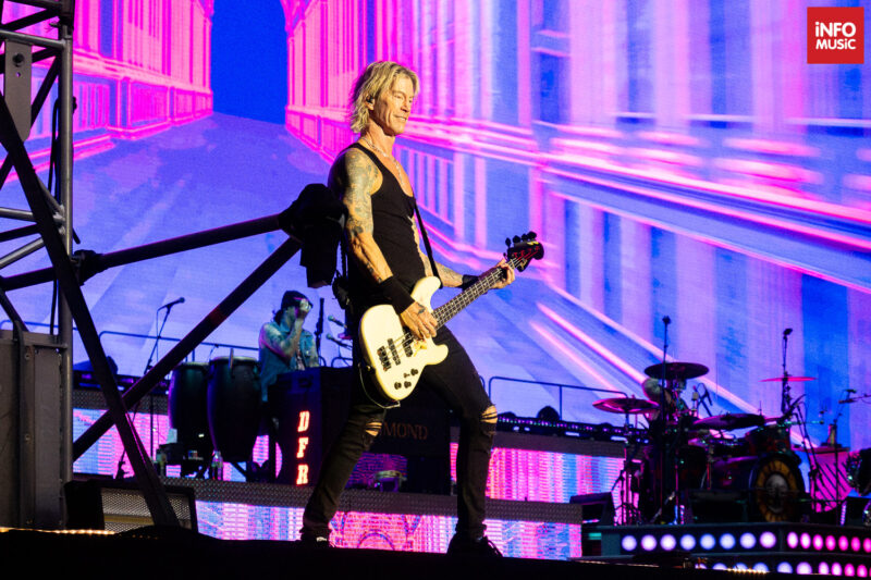 Poze live cu Guns N'Roses în concert la Bucuresti pe 16 iulie 2023