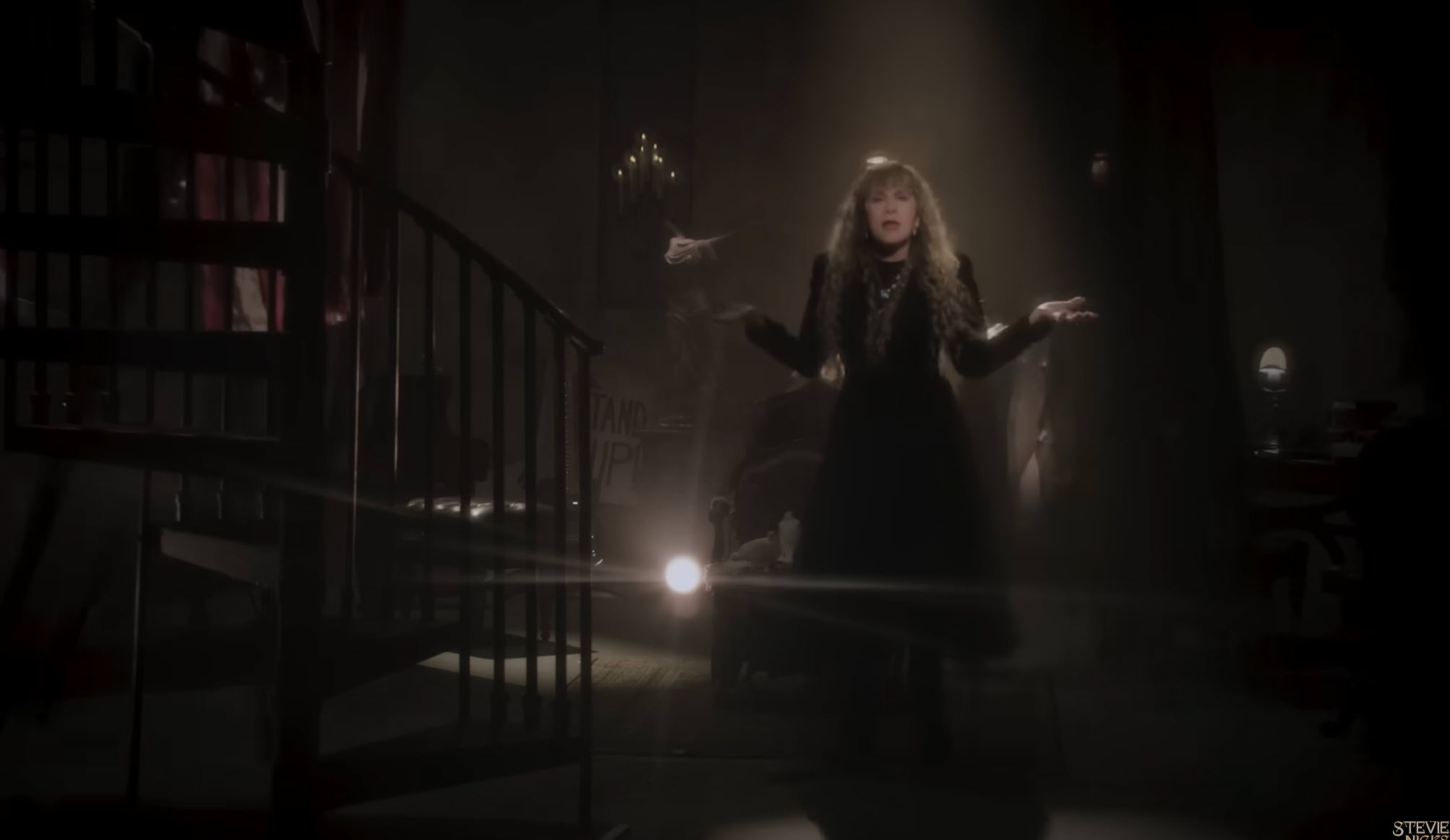 Stevie Nicks, solista Fleetwood Mac a lansat piesa "The Lighthouse"