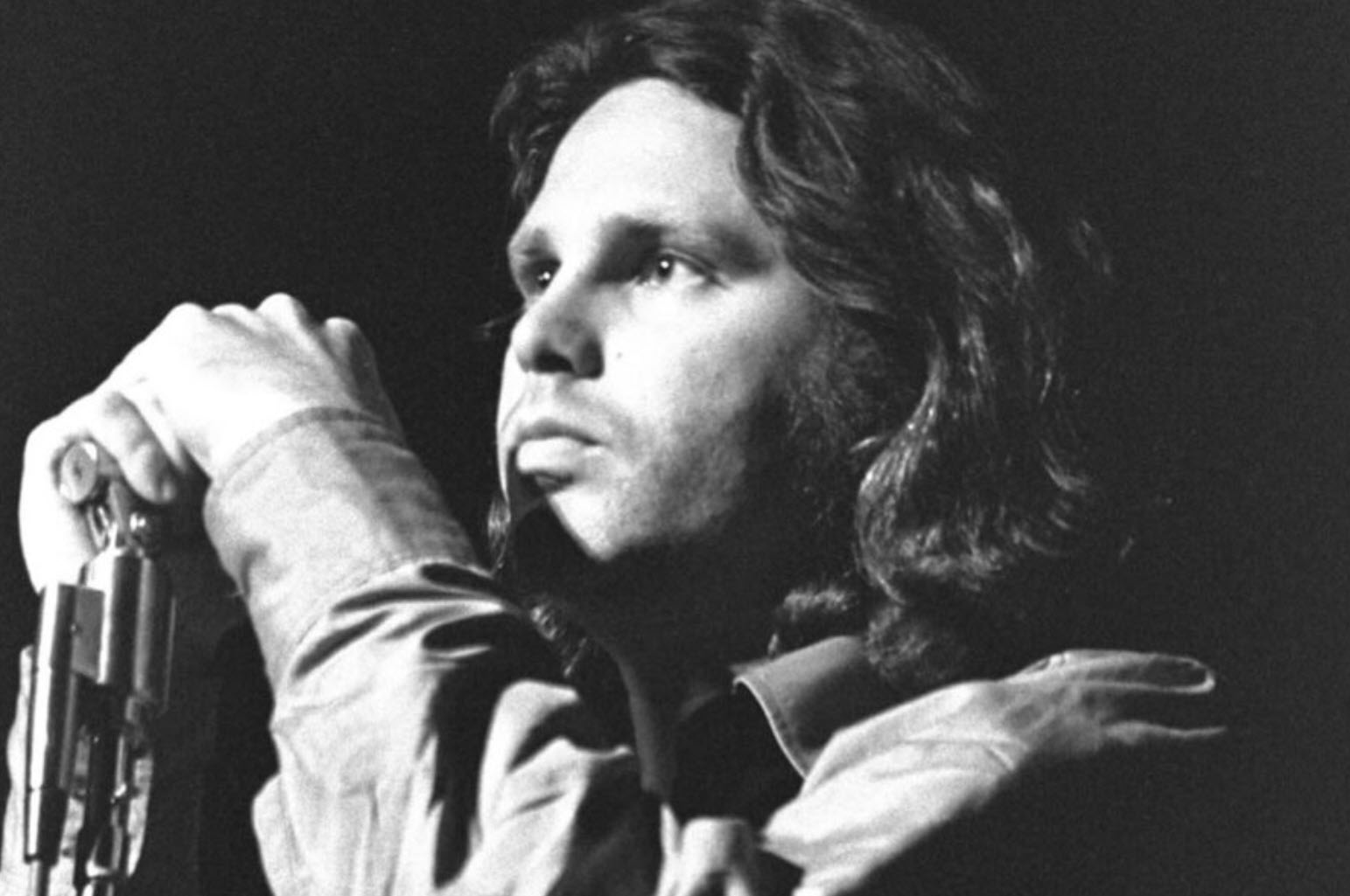 Jim Morrison, viu? Un nou documentar explorează teoriile conspirației ...