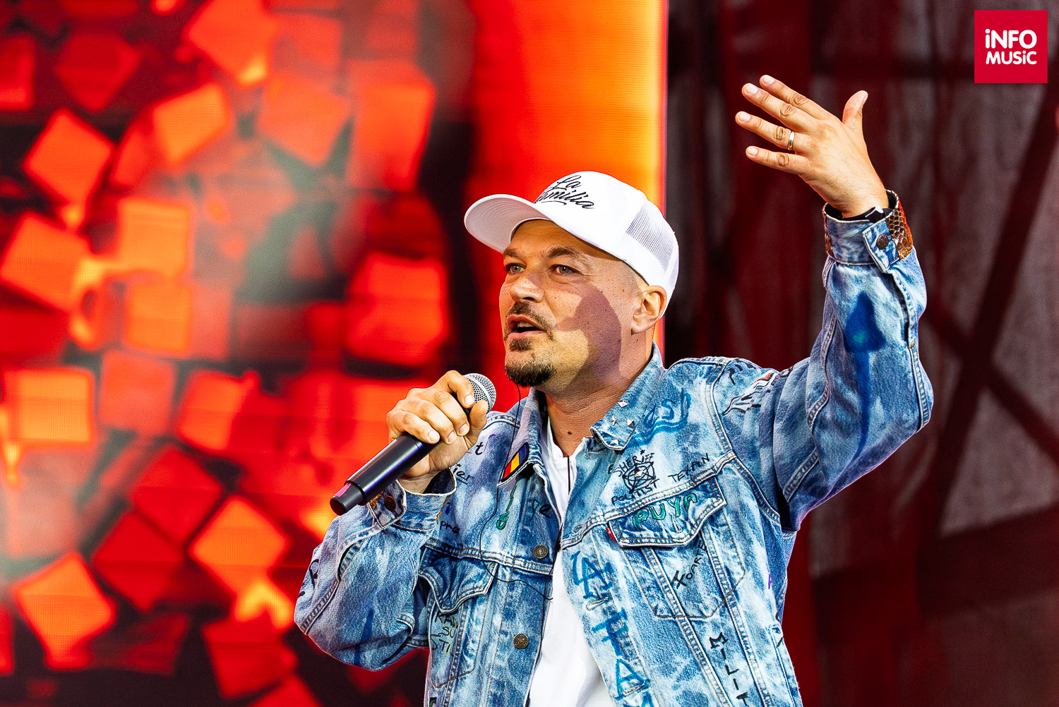 Puya: "Muzica nu e content, muzica este un lucru care unește suflete"