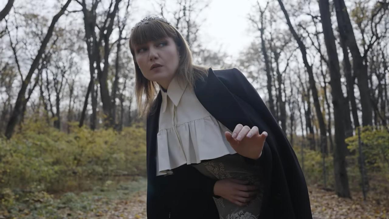 Alexandra Ungureanu - Iubește-mă din văzut