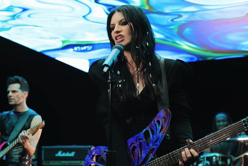 Laura Pausini - Mariposa Tecknicolor