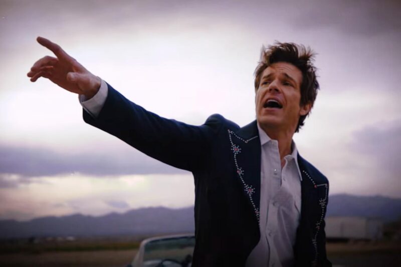Brandon Flowers lansează albumul "Thrasher"; Urmărește trailer-ul
